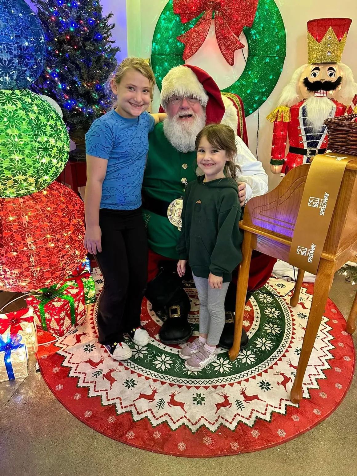 Gallery - Santa's Pitstop Shoppe